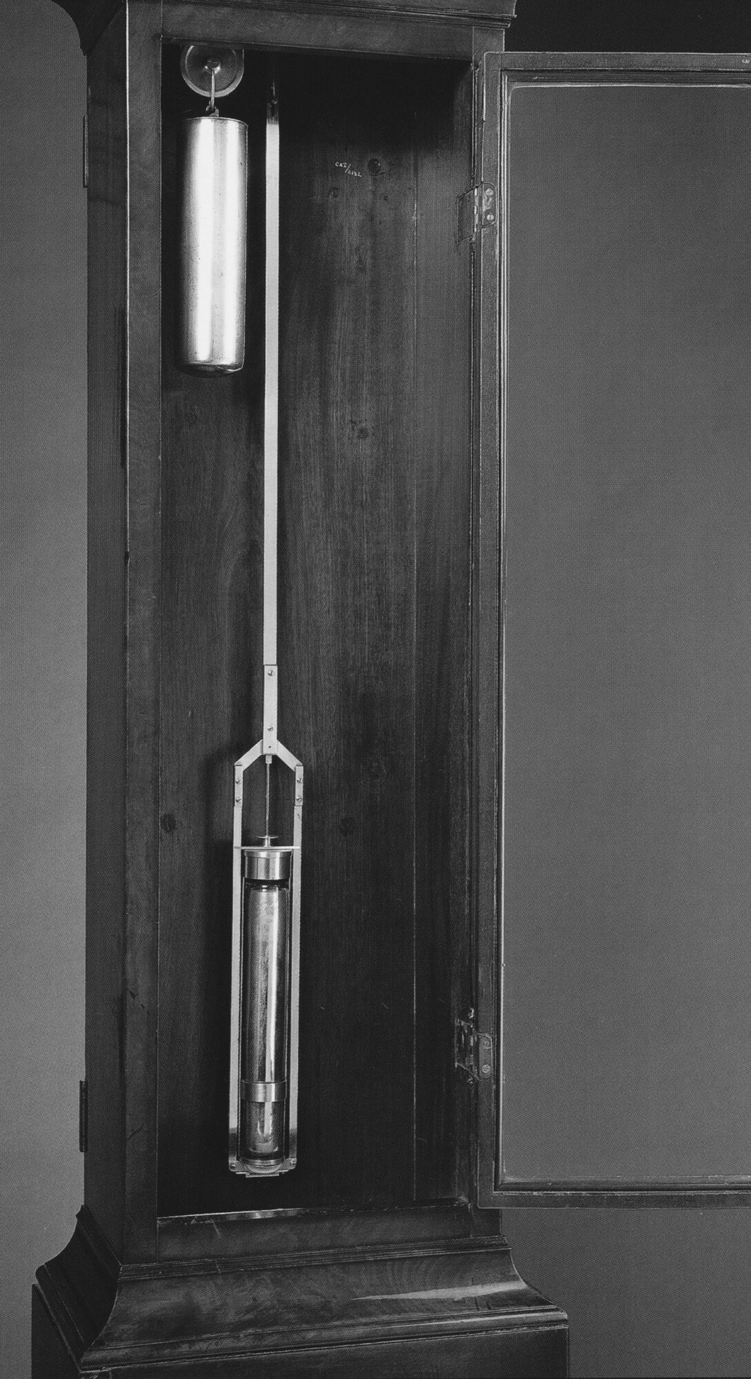 Deciphering 18th-Century Precision Regulators - La Pendulerie